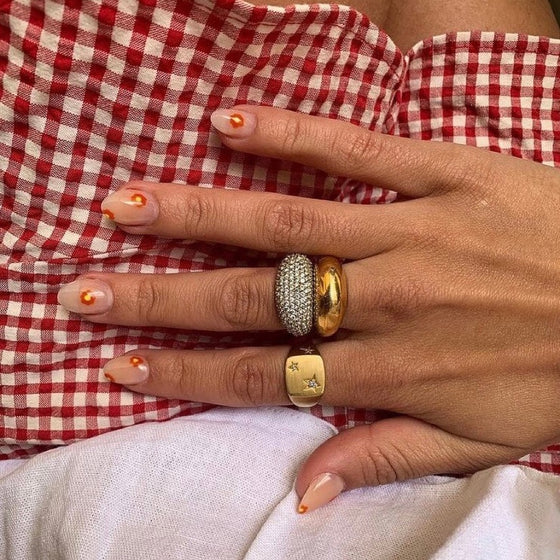 Oli Ring – DAPHINE